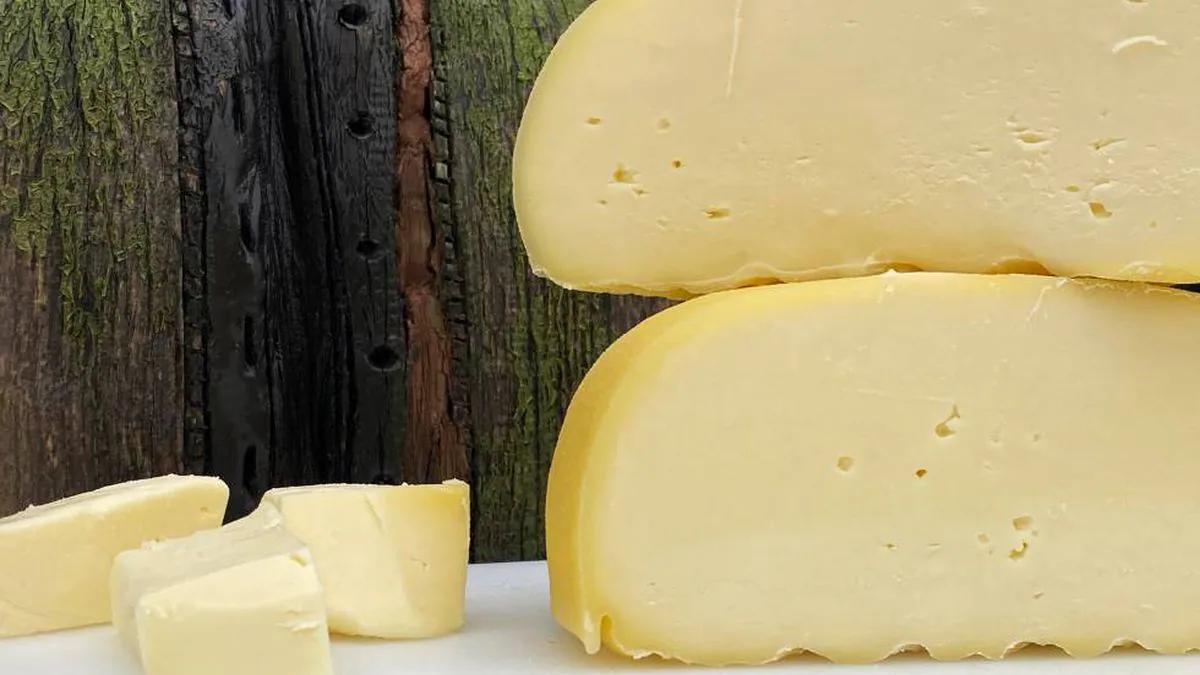 El Queso Arzúa-ulloa: Sabor Tradicional Y Cremoso | Queso Destrabilla